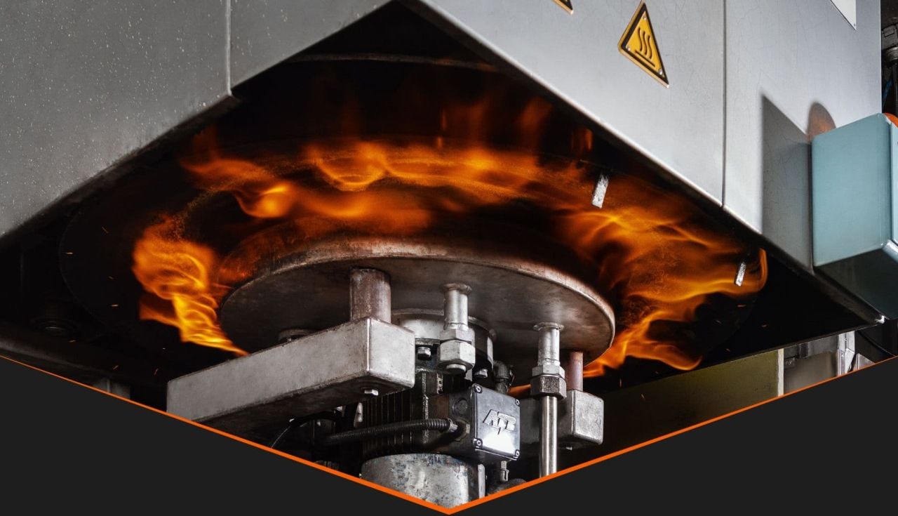 První soukromá kalírna v ČR. Kalení a zušlechťování Kalíme, pilujeme ...